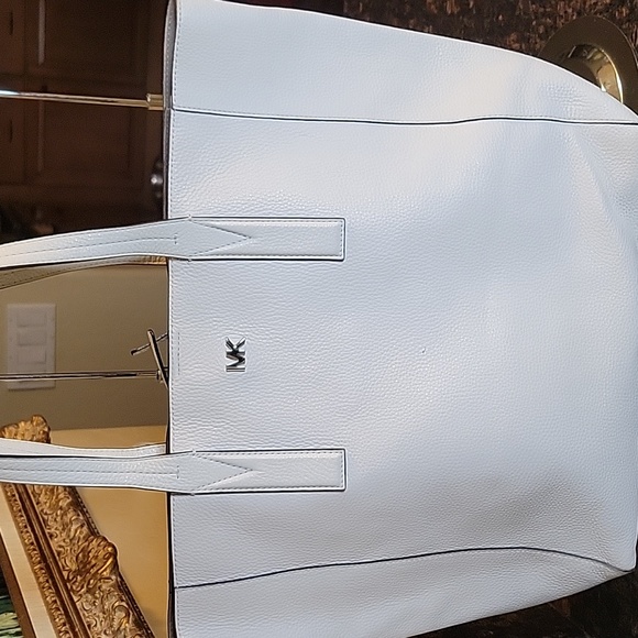 Michael Kors | Bags | Michael Kors White Tote Bag | Poshmark